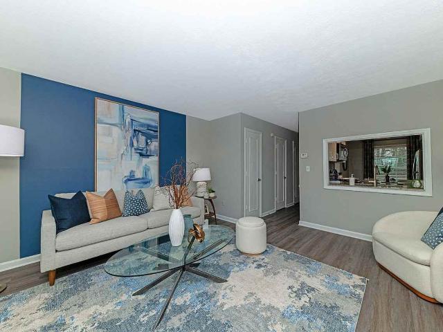 Vetra at St. Matthews 3 Bedroom Apartment for Rent at 902 Markham Ln, Louisville, KY 40207
