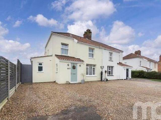Vimy Ridge, Wymondham, 3 Bedroom Semi detached
