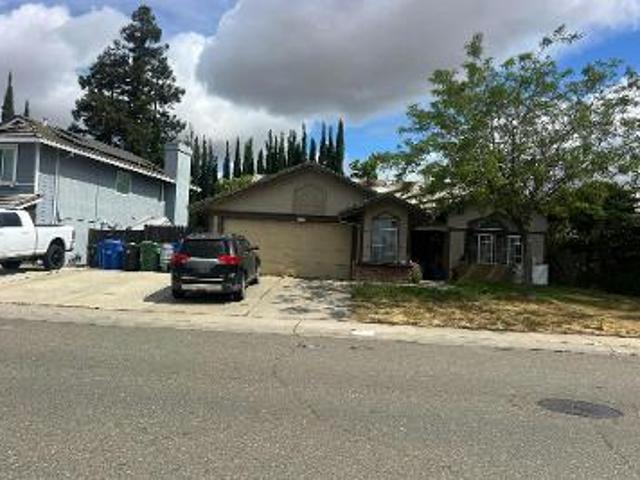 Vintage Oak Ave