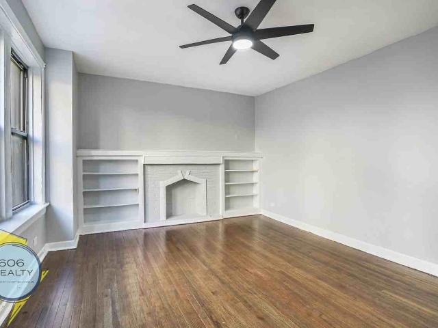 Vintage Hyde Park Apts! 2 Bedroom Apartment for Rent at 1020 E Hyde Park Blvd, Chicago, IL 60615 Kenwood