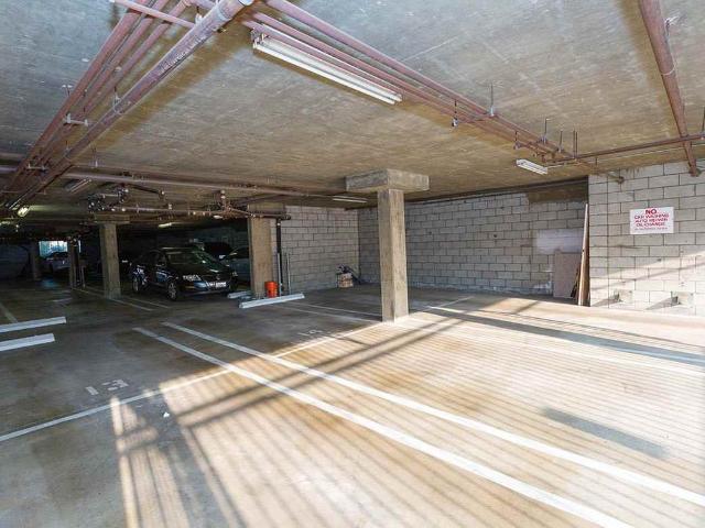 Vinton Apartments 2 Bedroom Apartment for Rent at 3729 Vinton Ave, Los Angeles, CA 90034 Palms