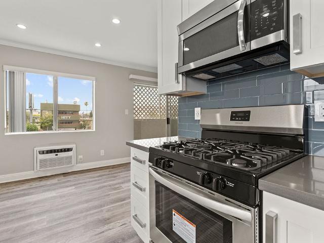 Vinton Apartments 2 Bedroom Apartment for Rent at 3729 Vinton Ave, Los Angeles, CA 90034 Palms