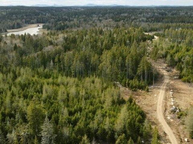 Vinalhaven ME 04863 104265299