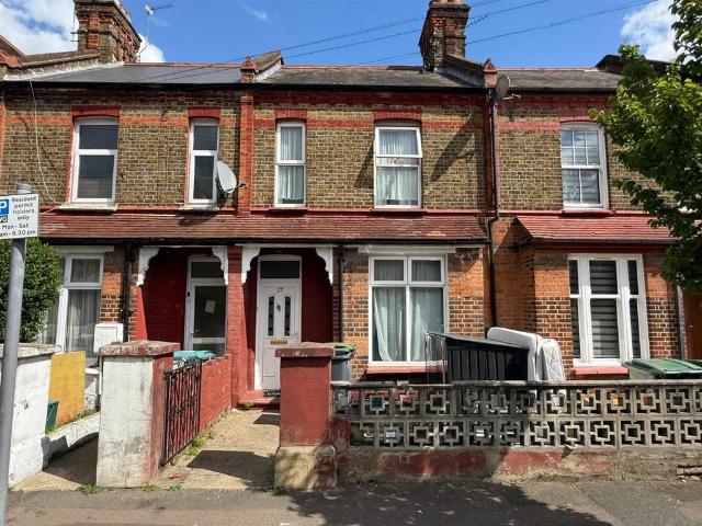 Vincent Road, Wood Green, London 5 bed terraced house to rent £2,800 pcm £646 pw