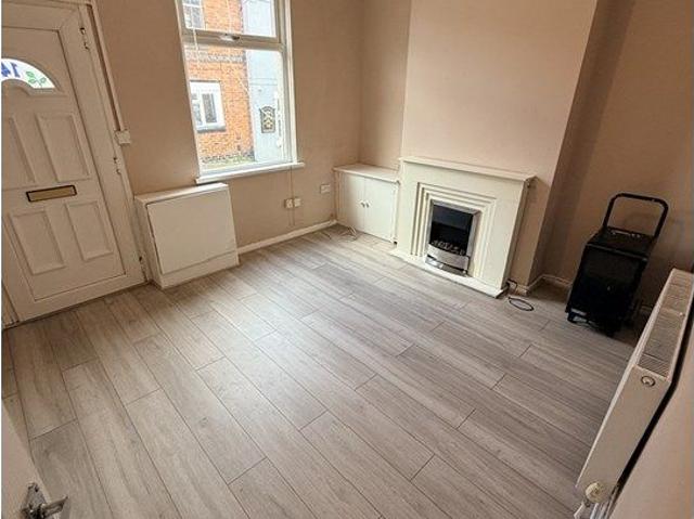 Vincent St, Stoke On Trent ST1, 2 bed terraced house to rent, £750 pcm | PrimeLocation