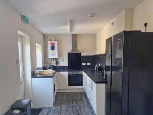 Vincent Street, Sandfields, 4 Bedroom End