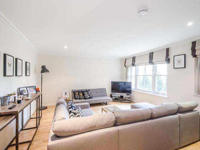 Vincent Square Westminster SW1P 2 bed apartment to rent £3,700 pcm £854 pw