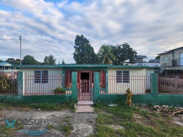 Vincente Valenti Villa Colombo, Vega Baja, Home For Sale