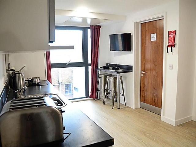 Vincents Walk, Southampton SO14 Studio to rent £1,625 pcm £375 pw