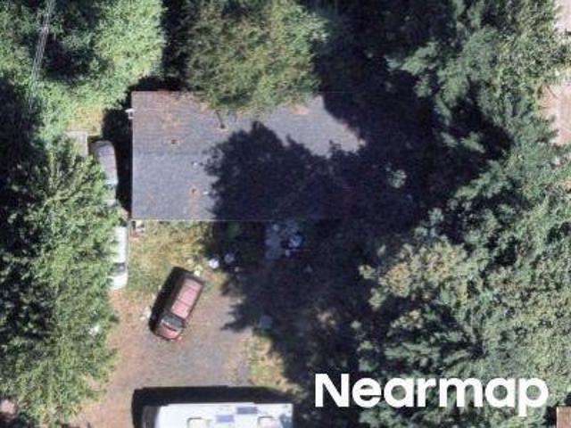 Vine Maple Ln