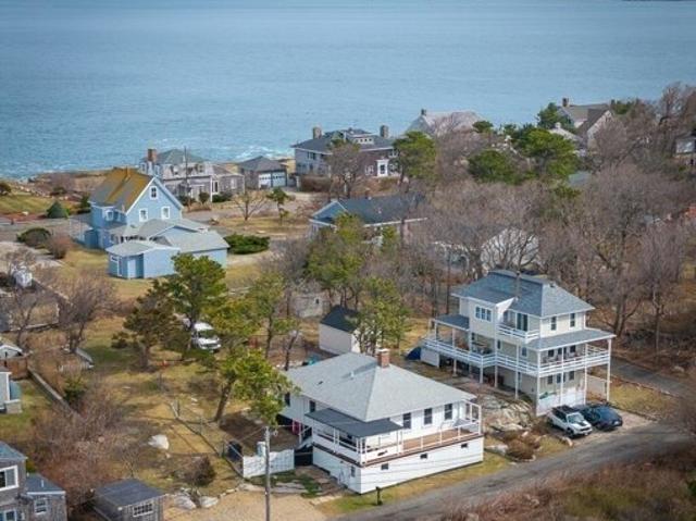 Vine Ave, Rockport, Home For Sale