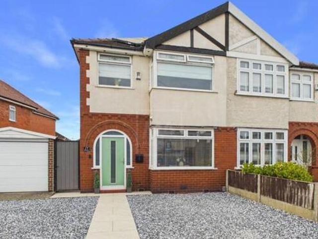 Vine Crescent, Great Sankey, 3 Bedroom Semi detached