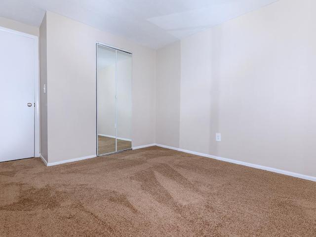 Vine East 33201 Vine Street 2 Bedroom Apartment for Rent at 33201 Vine St, Willowick, OH 44095
