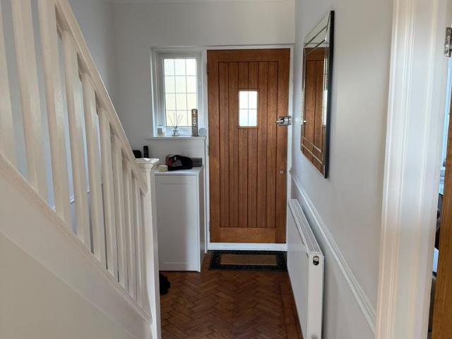 Vine Lane, Uxbridge UB10 3 bed semi detached house to rent £3,100 pcm £715 pw