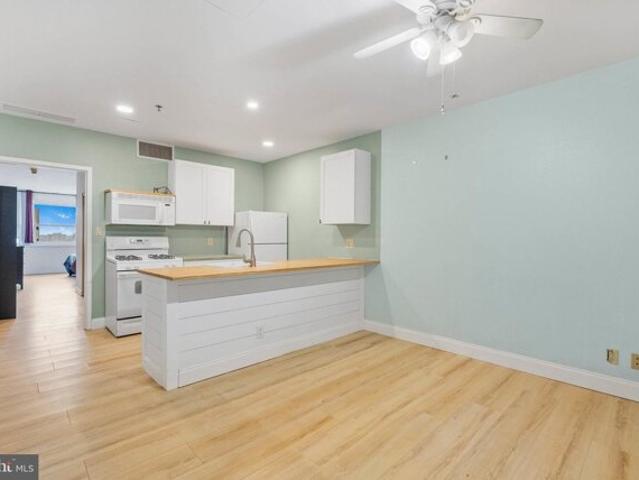 Vine St Apt,philadelphia, Condo For Sale
