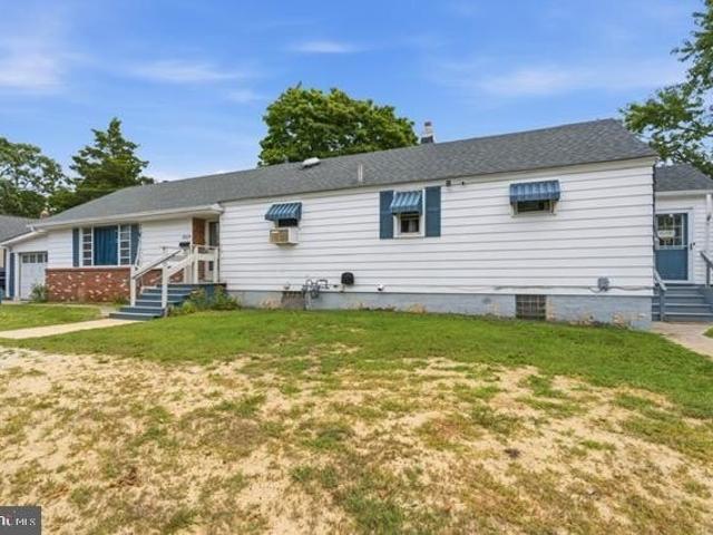 Vine St E, Millville, Home For Sale