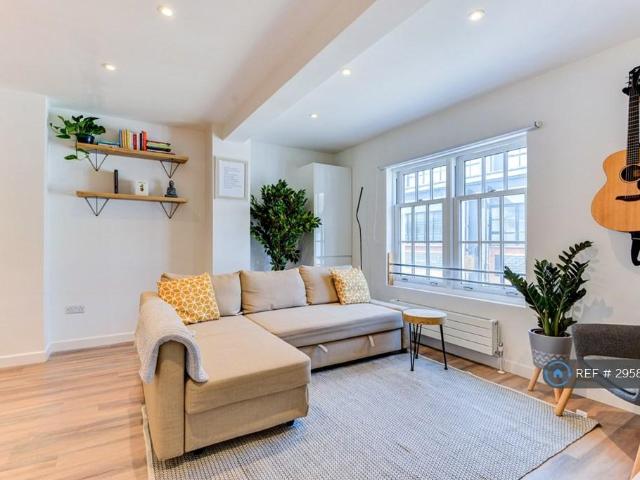 Vine Street, Brighton, BN1 2 bed flat to rent £1,850 pcm £427 pw