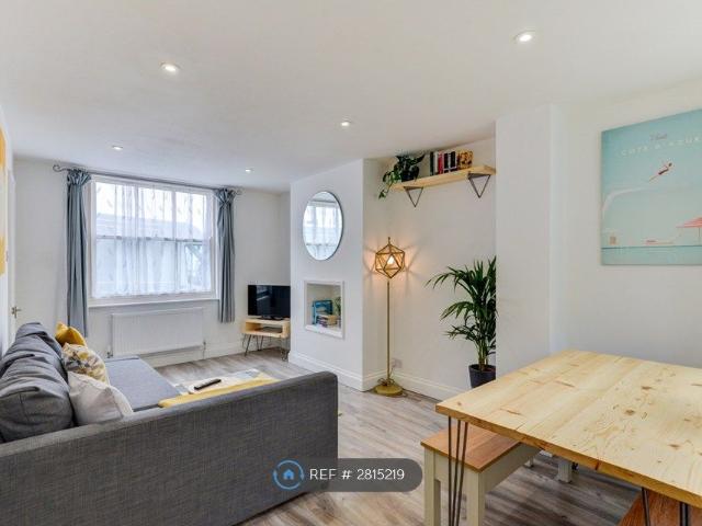 Vine Street, Brighton & Hove BN1, 2 bed terraced house to rent, £1,900 pcm | PrimeLocation