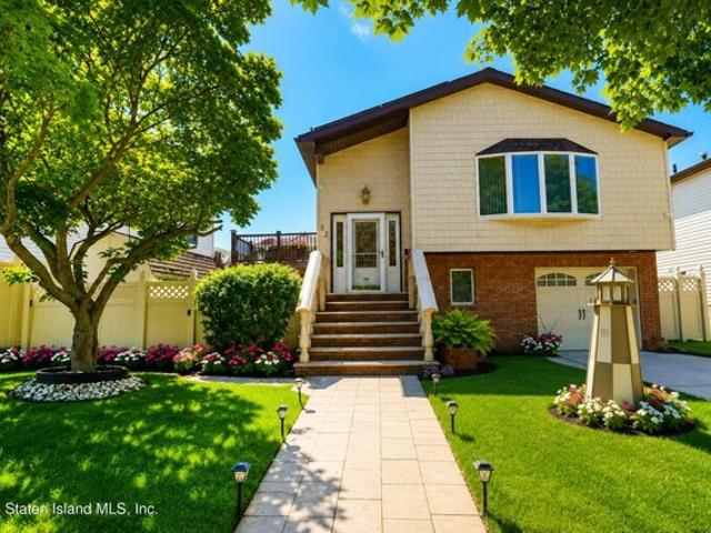 Vineland Ave, Staten Island, Home For Sale