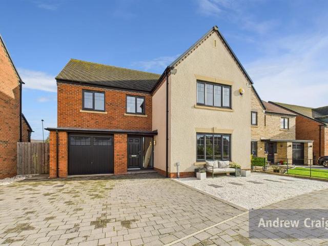 Vineyard Close, Killingworth 4 bed detached house to rent £2,950 pcm £681 pw