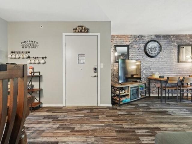 Vineyards Pkwy Unit, Branson, Condo For Sale