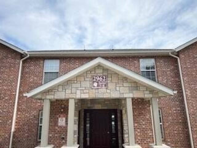 Vineyards Pkwy Apt,branson, Condo For Sale