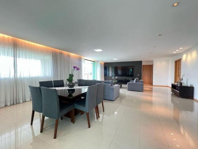 Vinícius Resort 1 Apartamento por Andar! Em Águas Claras DF