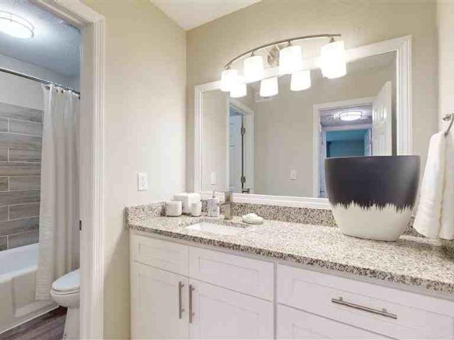 Vinings RiverVue 3 Bedroom Apartment for Rent at 4545 River Pkwy, Atlanta, GA 30339