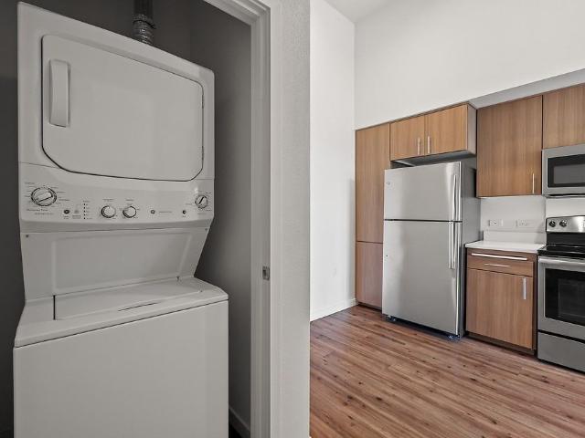 ViO 3 Bedroom Apartment for Rent at 5700 Village Oaks Dr, San Jose, CA 95123