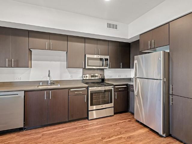 ViO 1 Bedroom Apartment for Rent at 5700 Village Oaks Dr, San Jose, CA 95123