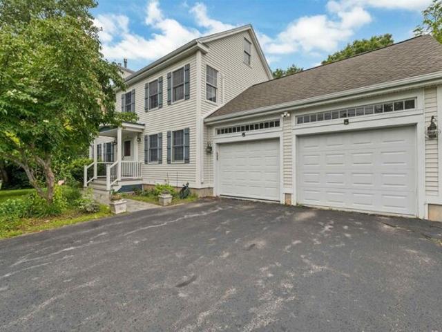 Viola Cir, Seabrook, Home For Sale