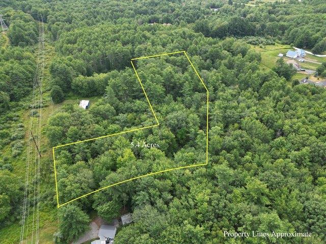 Viola Ln, Buxton, ME 04093