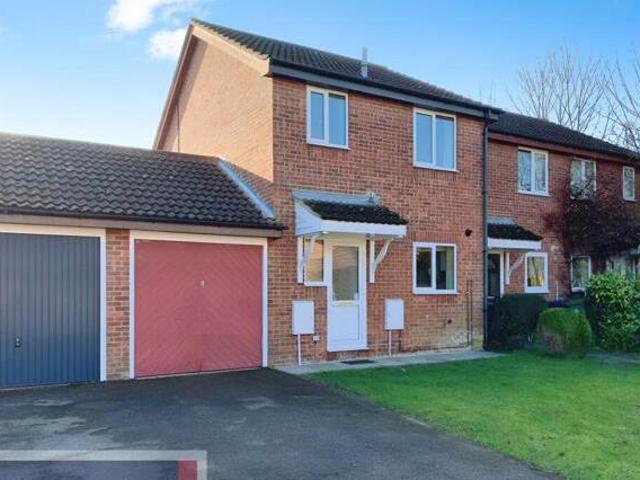 Violet Close, Cambridge, 3 Bedroom End