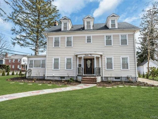 Violet Ave, Floral Park, Home For Sale