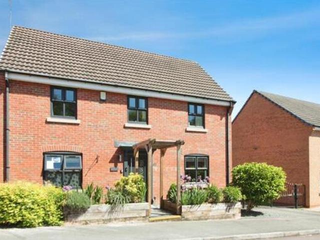 Violet Road, East Ardsley, 4 Bedroom Detached