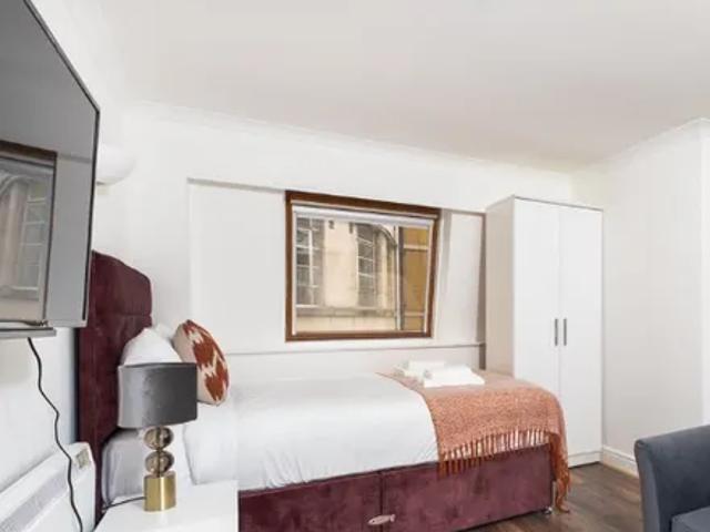 Viator, 48 Regent Street, London, W1B 5DQ, United Kingdom | 1 bed apartment for rent #129201556 | Rentberry