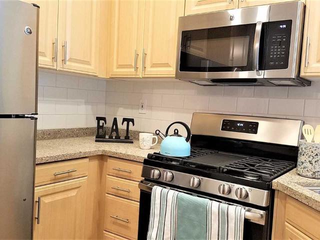 Via Ventura Apartments 2 Bedroom Apartment for Rent at 930 Pacific Strand Pl, Ventura, CA 93003