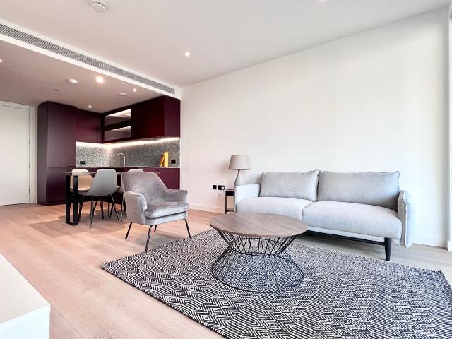 Viaduct Gardens, London SW11, 2 bed flat to rent, £3,700 pcm | PrimeLocation