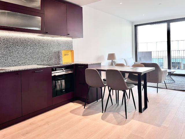 Viaduct Gardens, London SW11, 2 bed flat to rent, £3,700 pcm | PrimeLocation