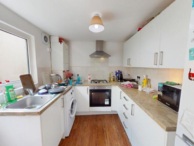Viaduct Road 5 bed terraced house to rent £2,708 pcm £625 pw