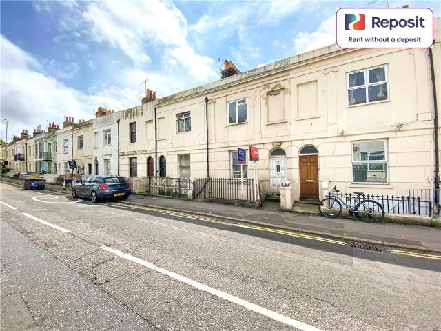 Viaduct Road, East Sussex BN1 5 bed terraced house to rent £2,855 pcm £659 pw
