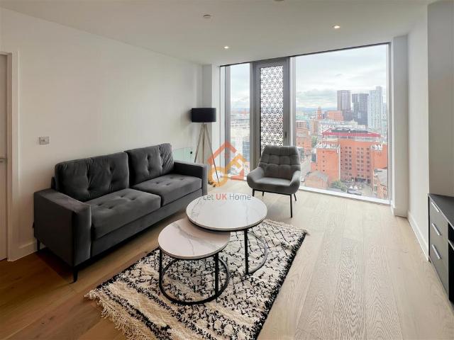 Viadux, 42 Great Bridgewater Street. 2 bed flat to rent £2,300 pcm £531 pw