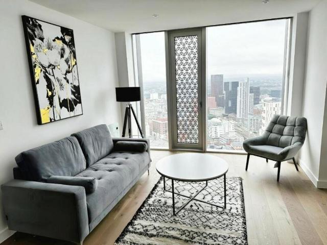 Viadux, Bridgewater Street. 2 bed apartment to rent £2,197 pcm £507 pw