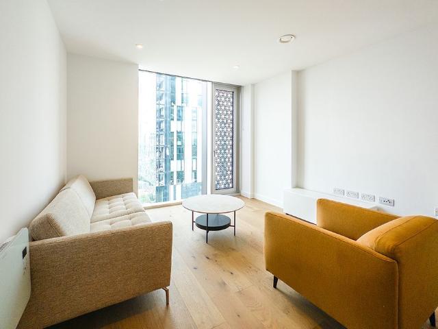 Viadux, Great Bridgewater Street M1, 1 bed flat to rent, £1,800 pcm | PrimeLocation