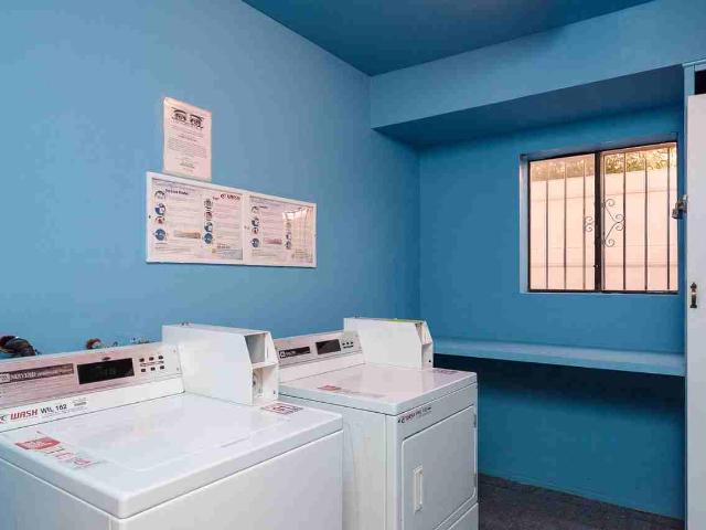 Vibe Student Apartments 2 Bedroom Apartment for Rent at 3440 E Ransom St, Long Beach, CA 90804 Bryant School
