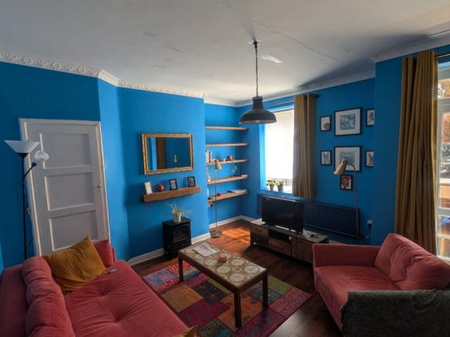 Vibrant London Fields Flat w/ Home Office, 1 Month