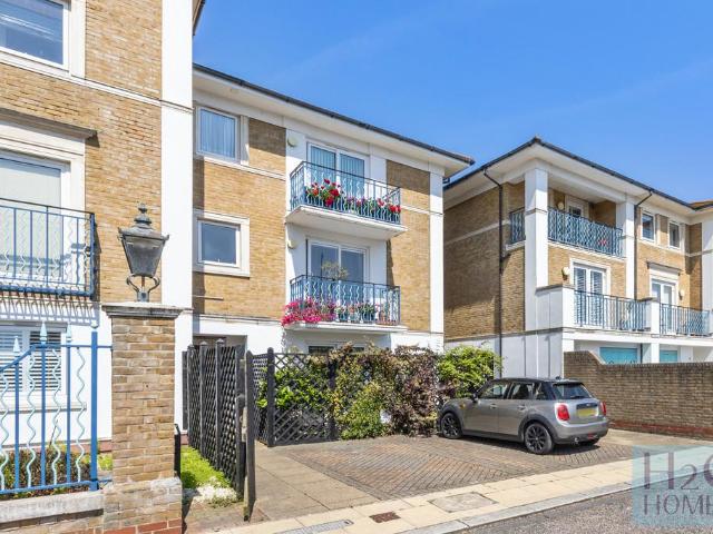 Victory Mews, Brighton Marina. 1 bed apartment to rent £3,640 pcm £840 pw