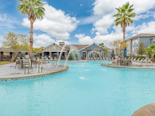 Victory North 1 Bedroom Apartment for Rent at 2205 W Walker St, League City, TX 77573