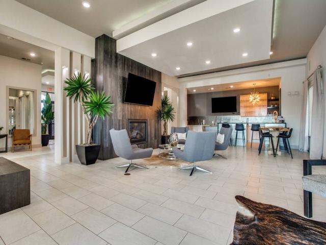 Victory North 3 Bedroom Apartment for Rent at 2205 W Walker St, League City, TX 77573