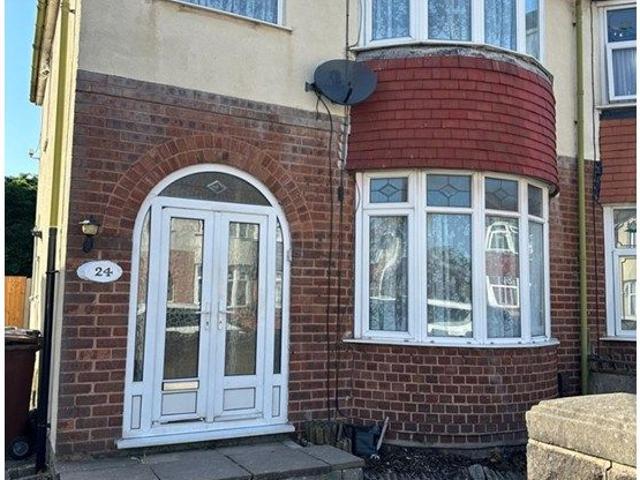 Victory Avenue, Wednesbury WS10, 3 bed semi detached house to rent, £1,200 pcm | PrimeLocation